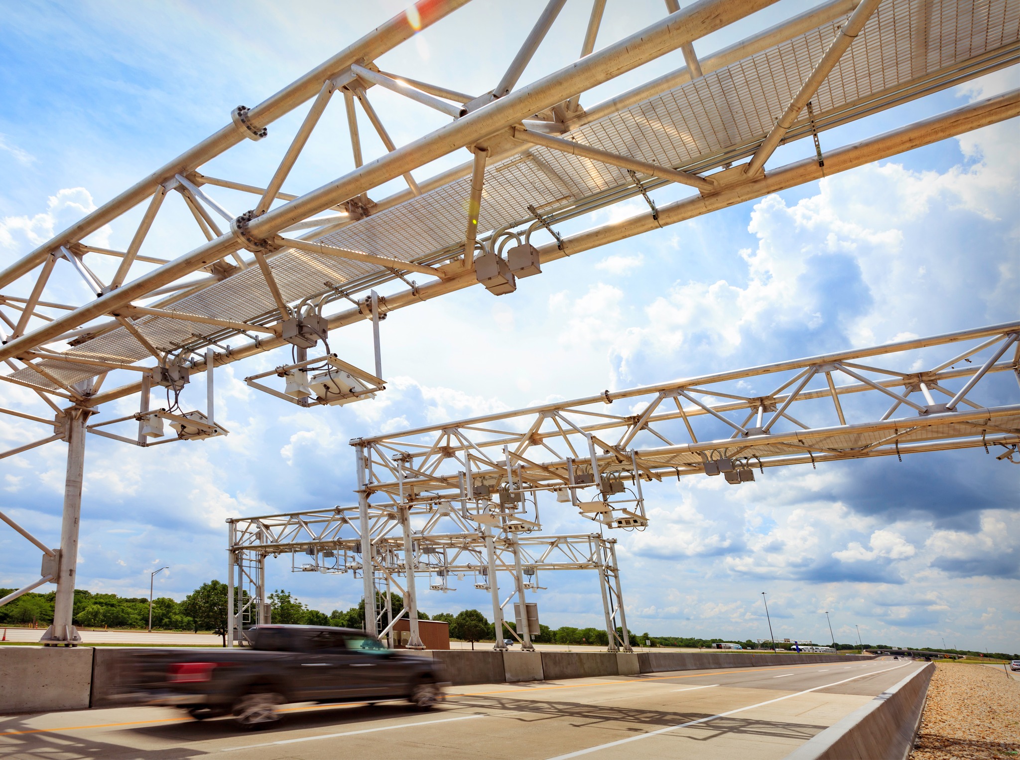 Kansas Turnpike Going Cashless.