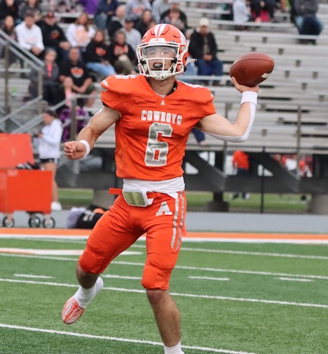 Clay Center Pulls Out Win at Abilene 14-7